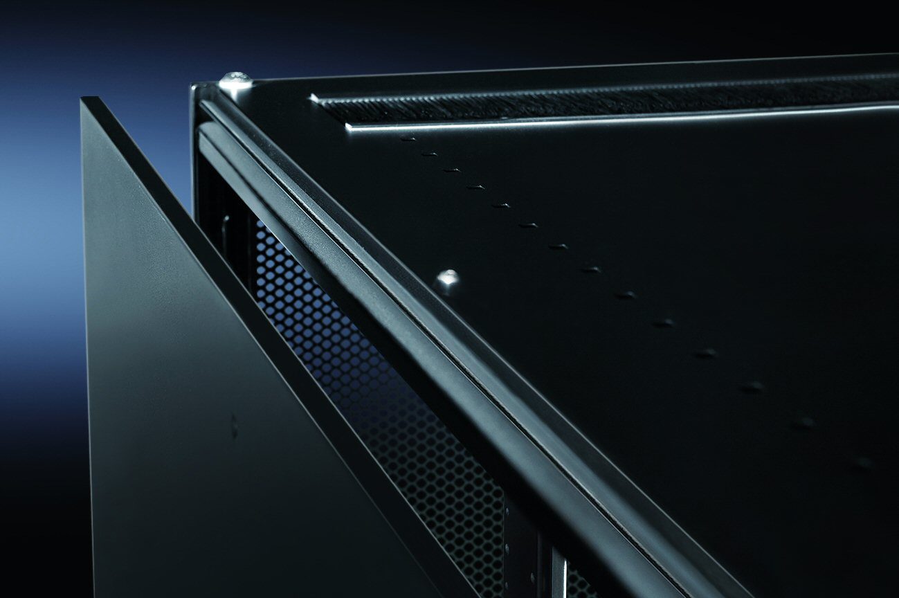 Superior IT Rack For Data Centres - Rittal SEA